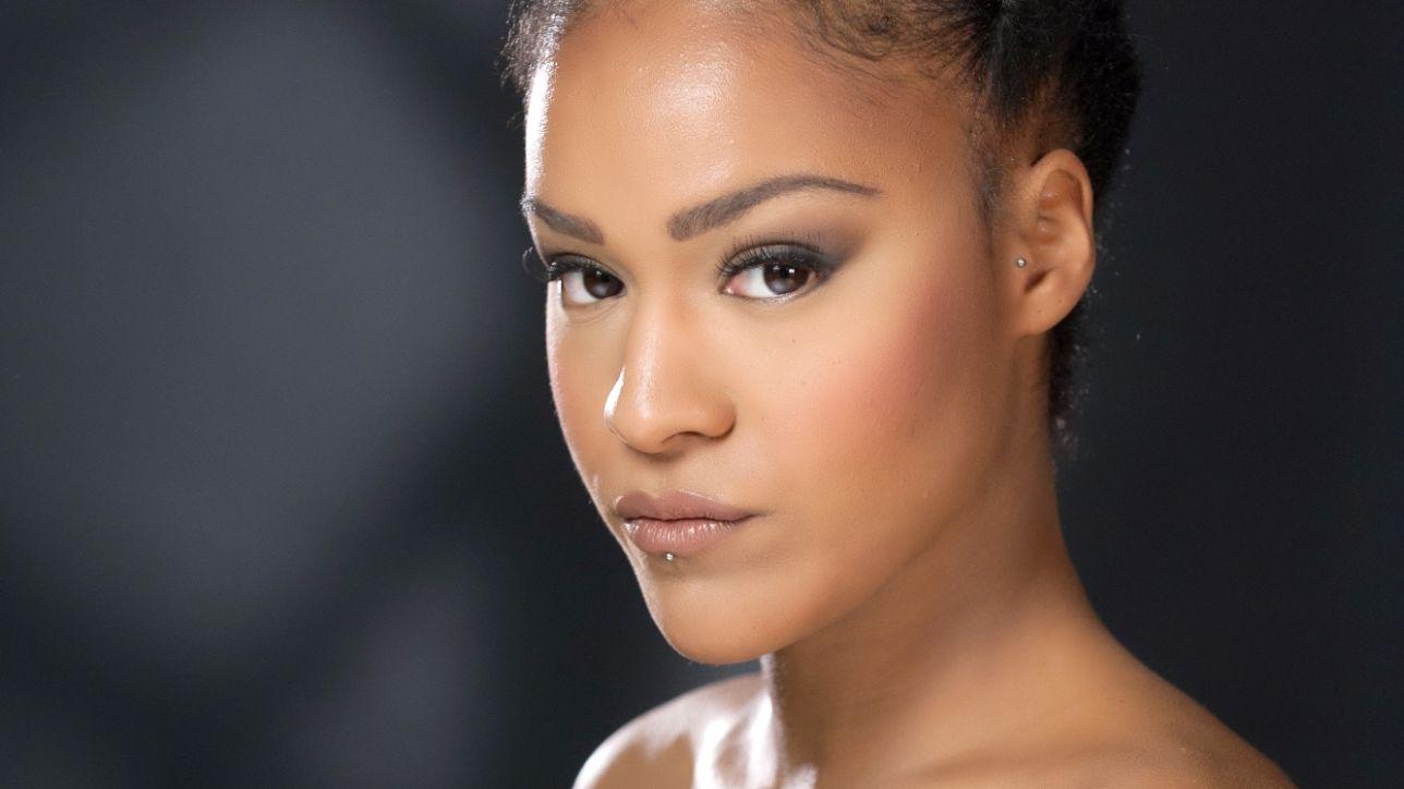 Frances Alina Ascione torna con la sua "Follia indolore"