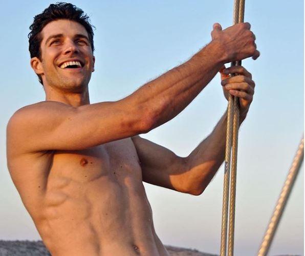 Il principino George preso in giro in tv, Roberto Bolle lo difende