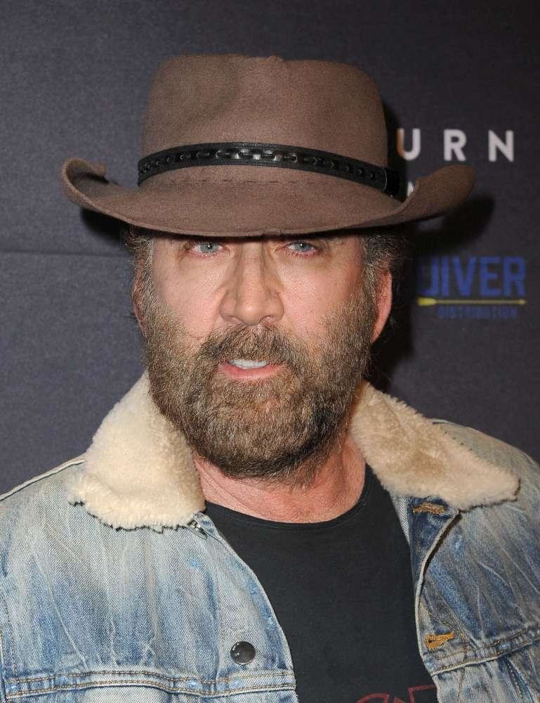 Nicholas Cage completamente ubriaco cacciato da un ristorante a Las vegas
