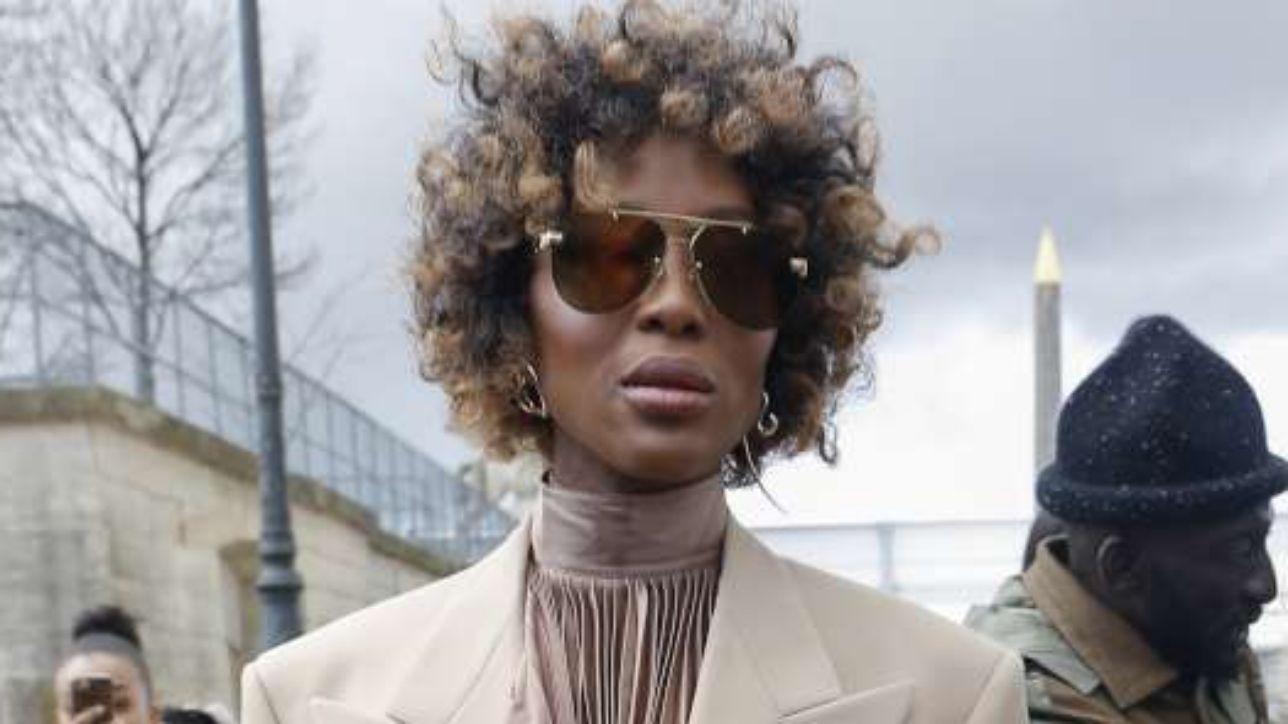 Naomi Campbell, coi ricci è... irriconoscibile - Foto Tgcom24